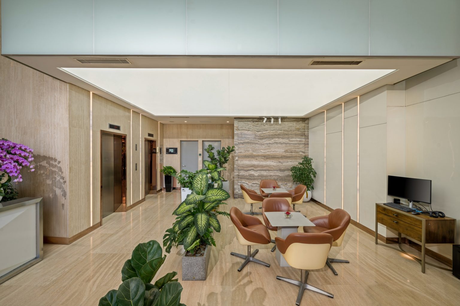 Giới thiệu - Regal Group